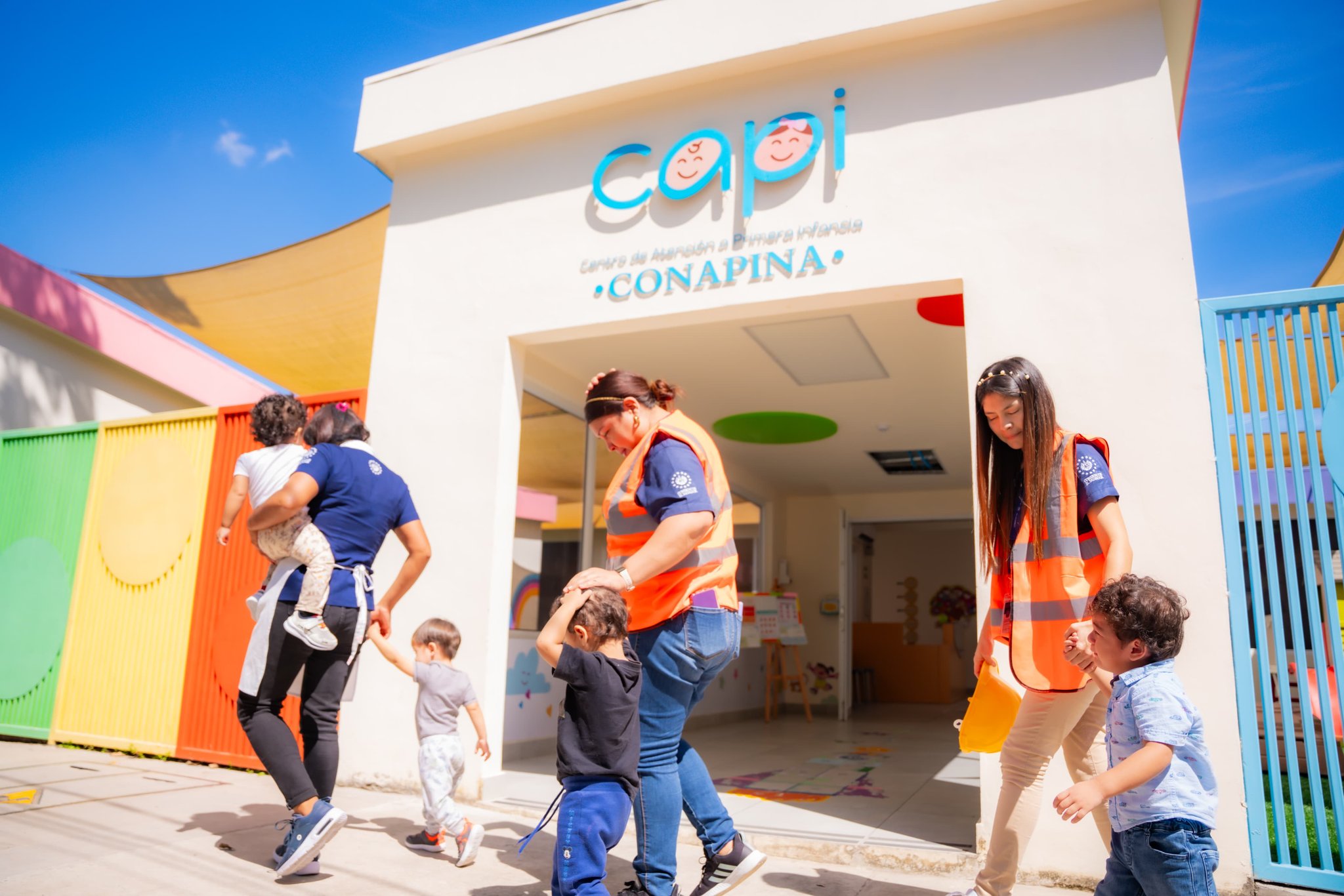 Niñas, niños y empleados del CONAPINA participan en Simulacro Nacional ante Terremotos – CONAPINA